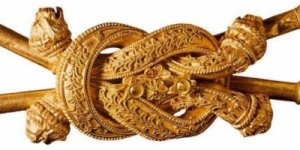 Les symboles du serpent et du noeud d’Héraclès sous la Grèce antique ...